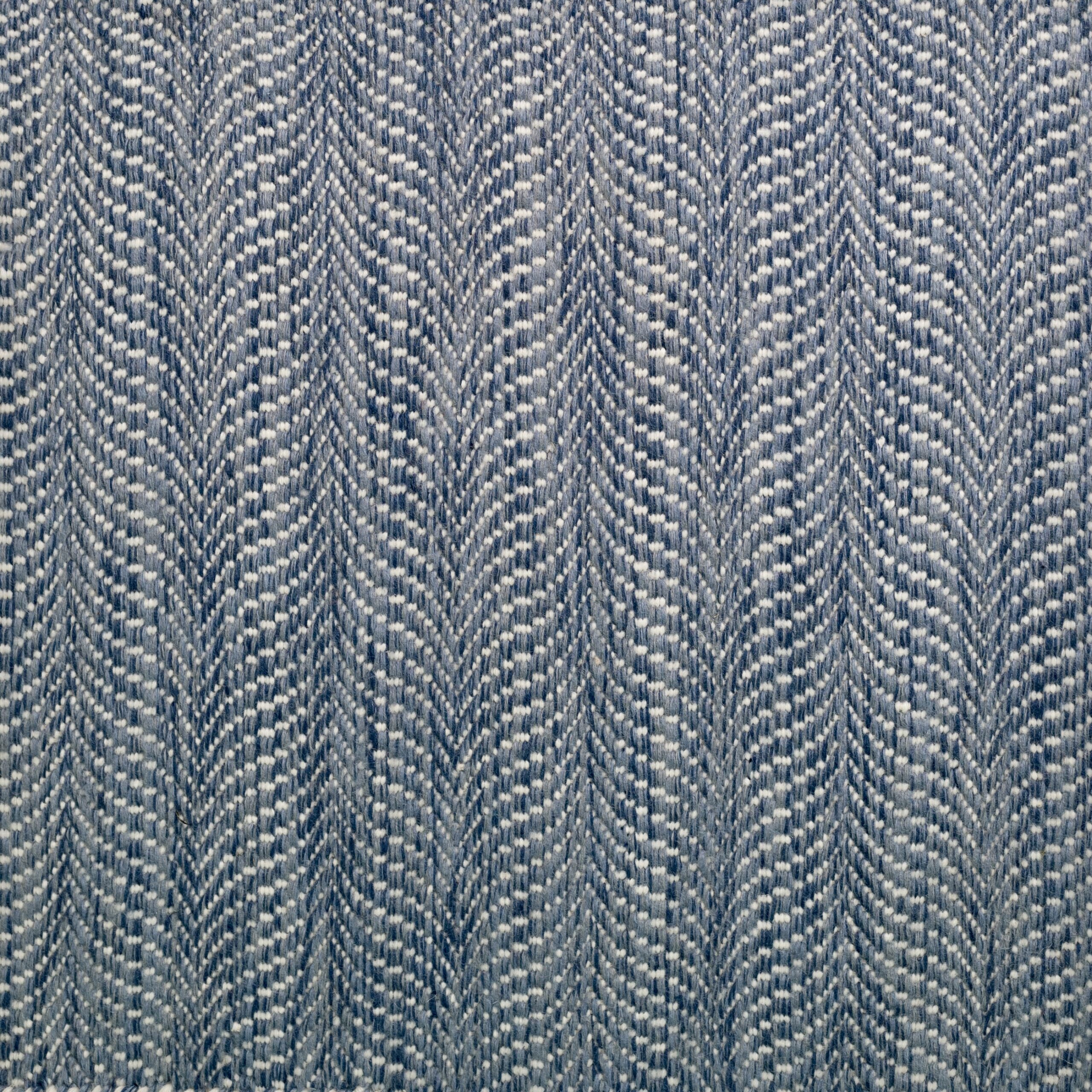 Elizabeth’s Cloth Curves Mini Group – Elizabeth Eakins