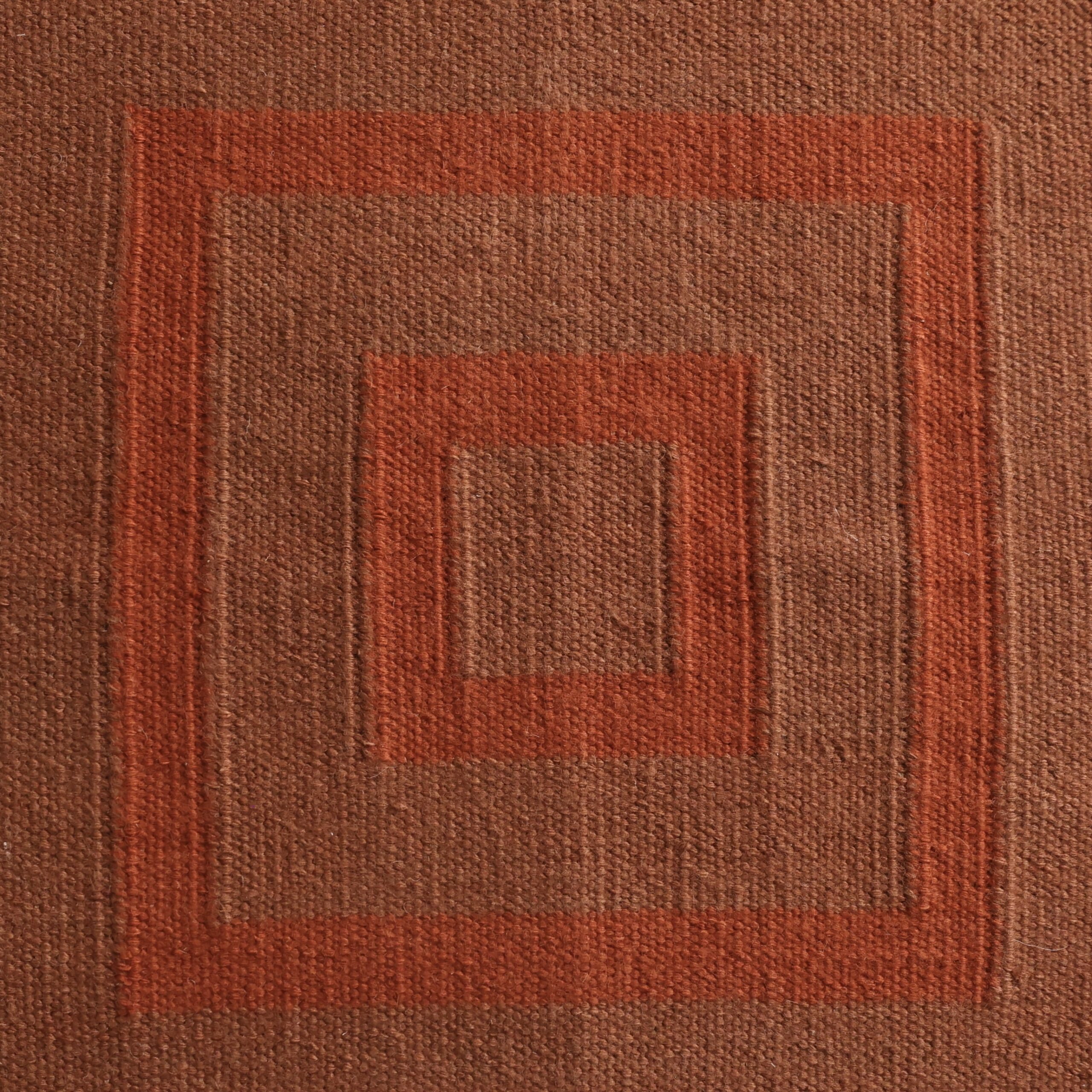 Elizabeth’s Cloth Swedish Frame Group – Elizabeth Eakins