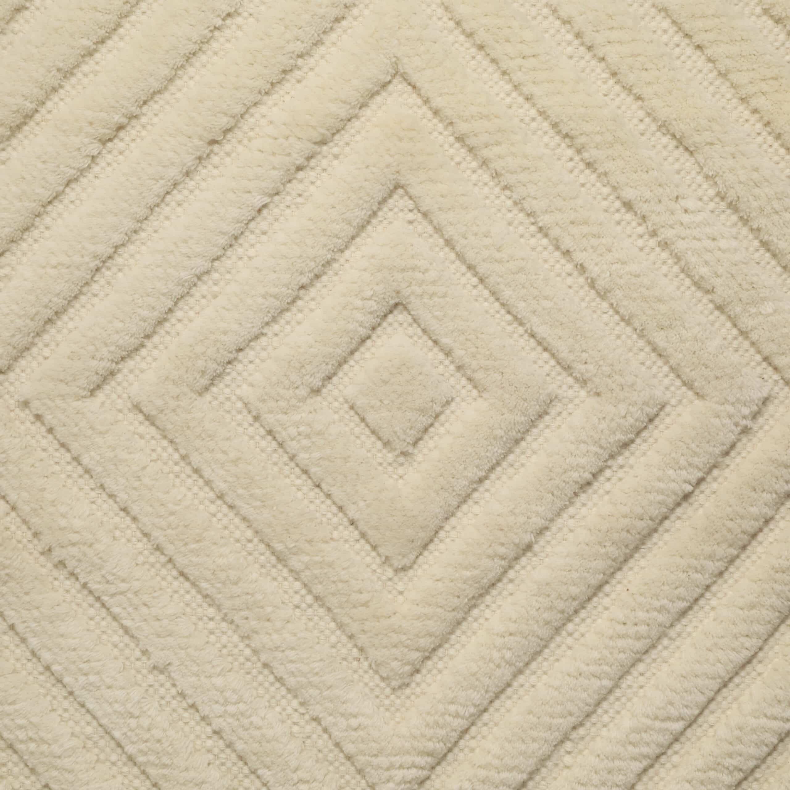 Elizabeth’s Cloth Cut Pile & Loop Dhurries Group – Elizabeth Eakins