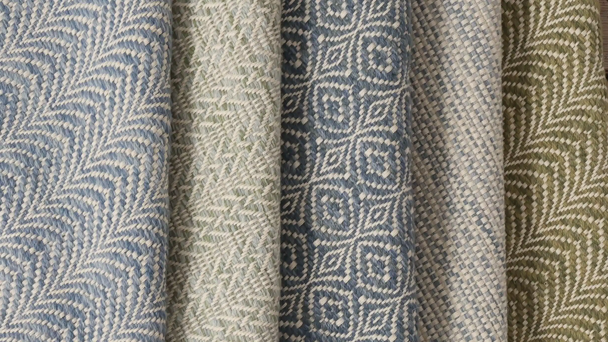 Elizabeth’s Cloth Laredo Plaid Flatweave Group – Elizabeth Eakins